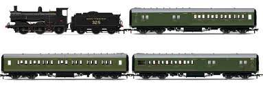 Hornby R3302 1940 'Return From Dunkirk' Train Pack, OO Gauge — Model ...