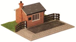 Hornby R9738 NER Weighbridge- OO Gauge — Model Railway Solutions