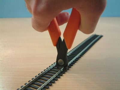Xuron 2175M Vertical Track Cutting Shears — Model Railway Solutions