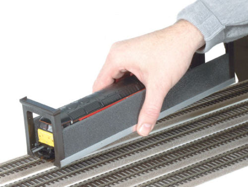 Peco SL-43 Loco Lift and Storage Unit - OO / HO Scale — Model Railway ...